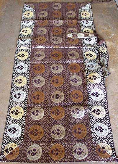 GOLD WISTERIA KOMON ON BROWN SILK BORCADE GOJO- GESA (KESA)